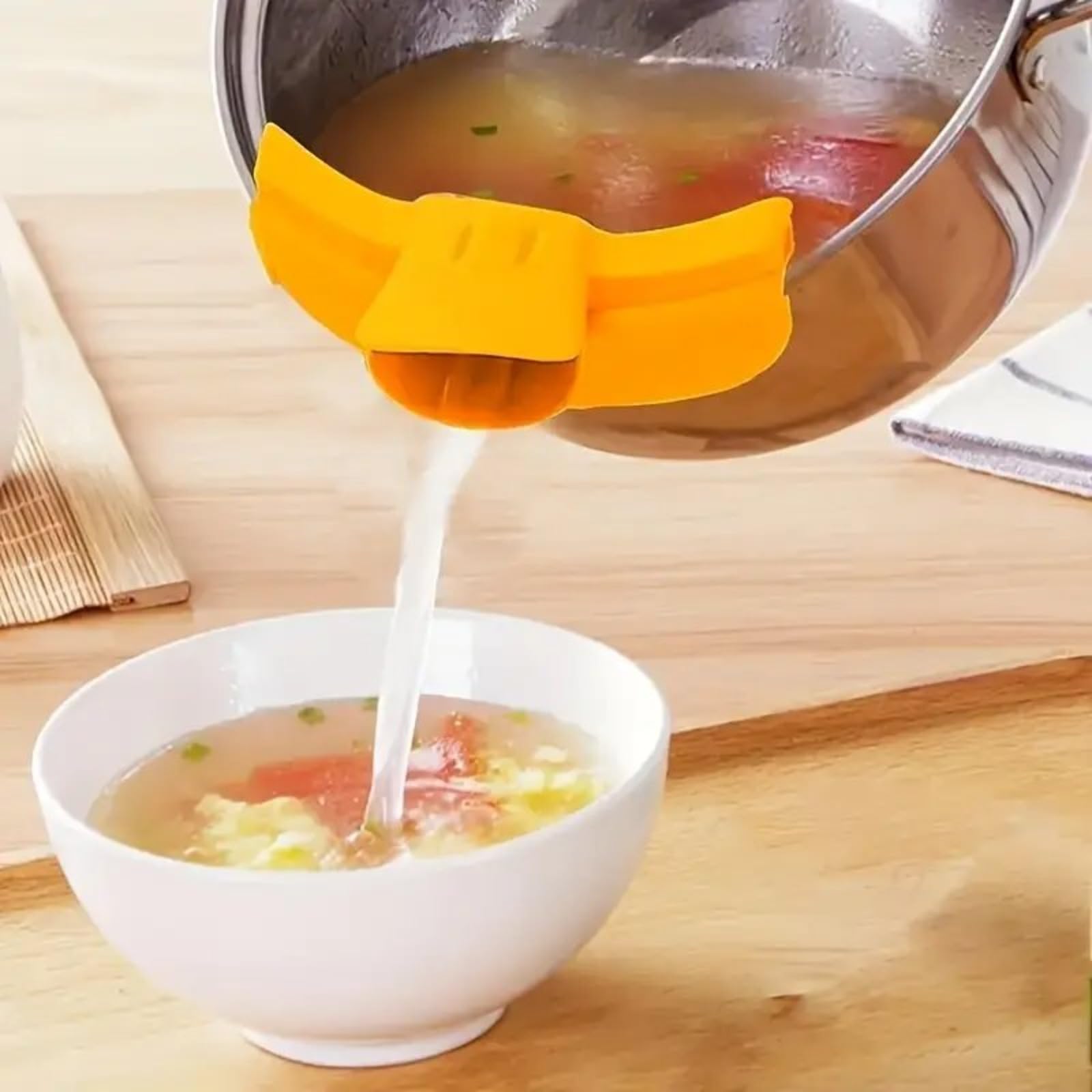 Heat-Resistant Anti-Spill Nozzle for Easy Liquid Pouring — Kiitn