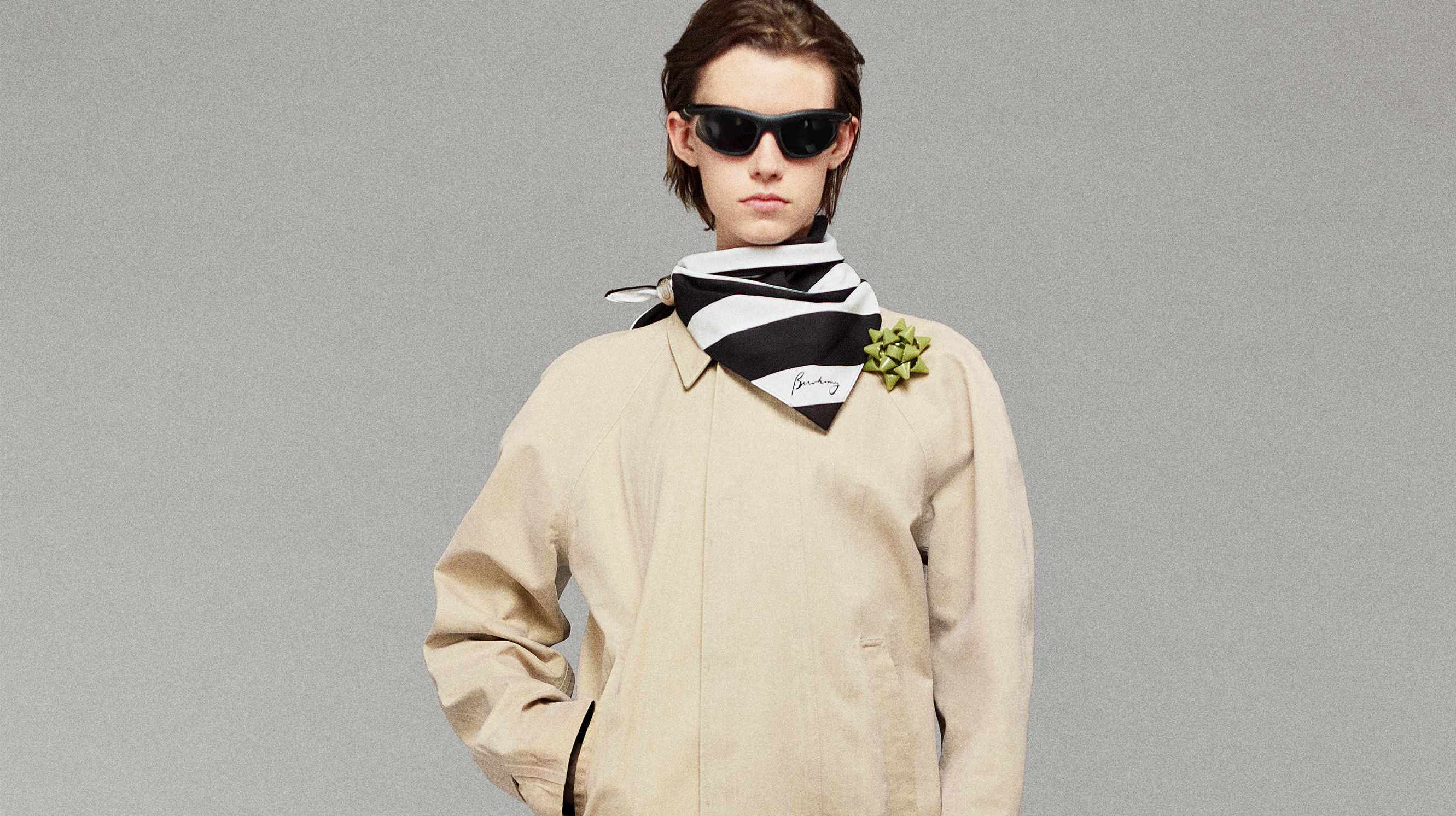 Burberry Resort 2025 Ready-to-Wear Collection: Vibrant Colors And Bold ...