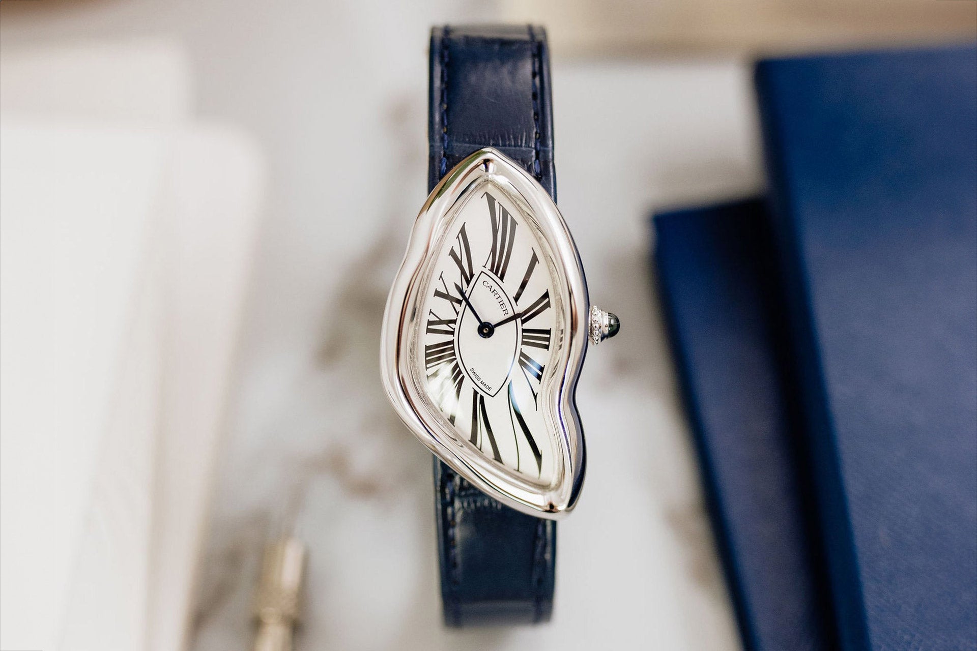 The Iconic Cartier Crash: A Masterpiece Of Innovation And Elegance – Kiitn